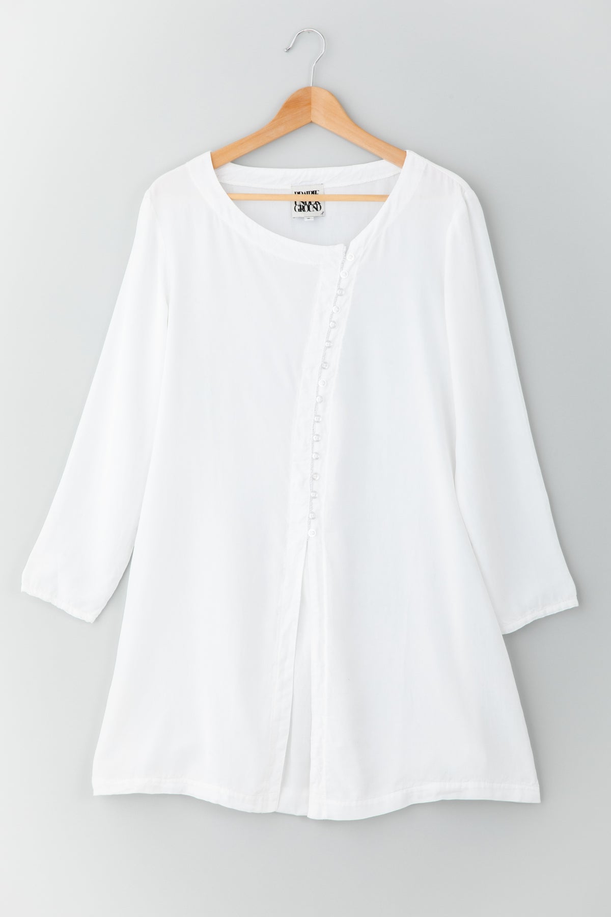 Pearly Buttons in White — Prairie Underground